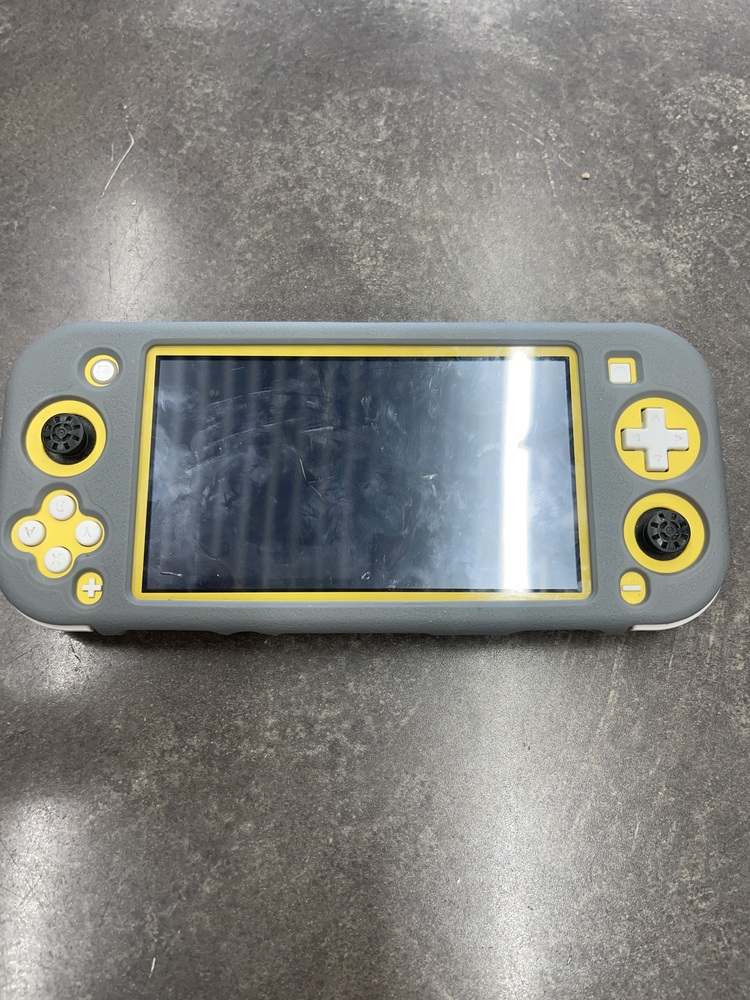 NINTENDO SWITCH YELLOW COLOR JOY STICKS DONT HAVE COVERS WITH SILICONE ...