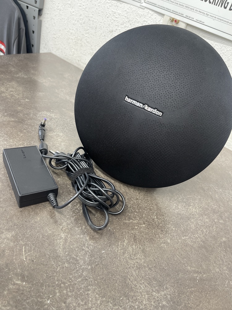 HARMAN KARDON ONYX STUDIO 3 BLACK BLUETOOTH WITH CHARGER | Lambert Pawn ...