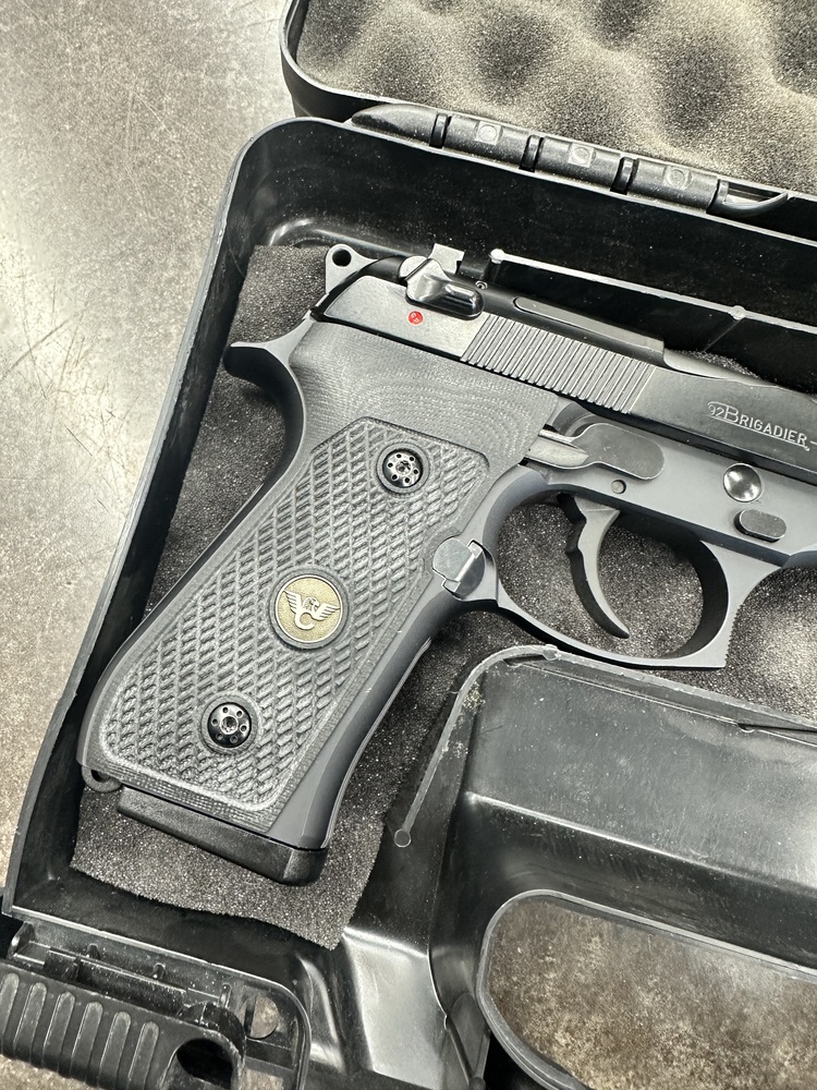 Beretta 92 FS BRIGADIER Wilson Combat Grips 9mm Semi Auto Pistol 4.92 ...