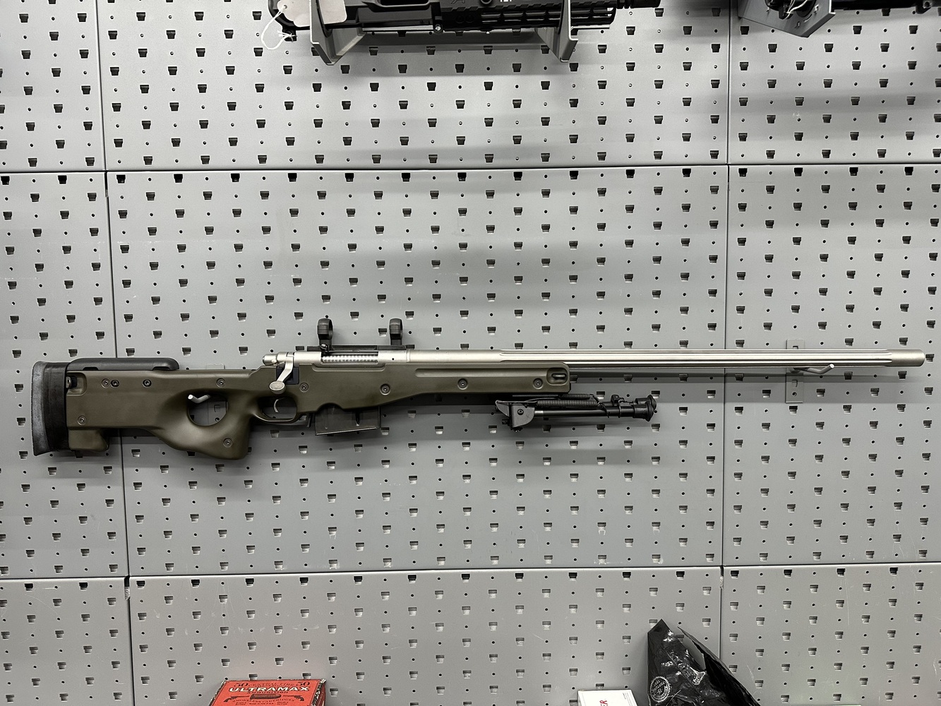 Remington 700 .300 Ultra Mag Bolt Action Long Range Rifle AICS Chassis ...