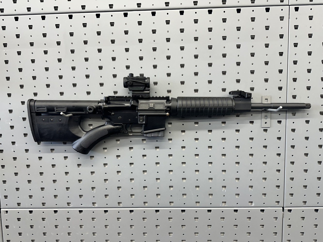 Anderson AM-15 AR15 5.56 RF85 Upper w/ Red/Green Dot Feature-Less ...