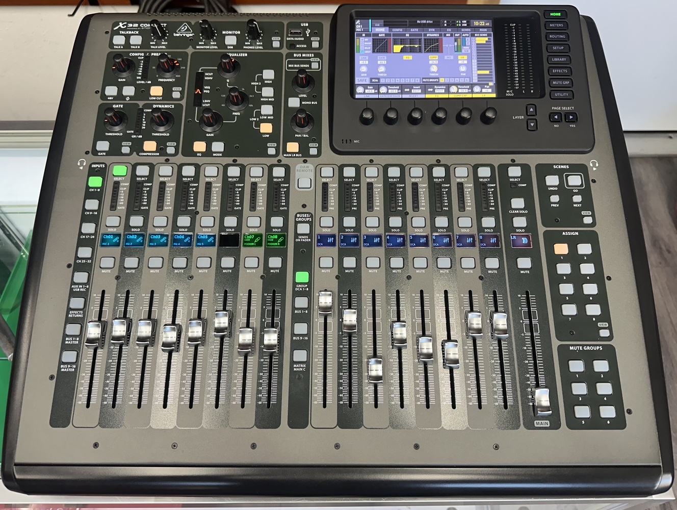Behringer X32 Compact 32-Channel 40-Input, 25-Bus Digital Mixing ...