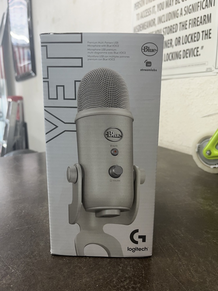 LOGITECH BLUE MICROPHONES YETI PREMIUM MULTI PATTERN USB MIC MICROPHONE ...