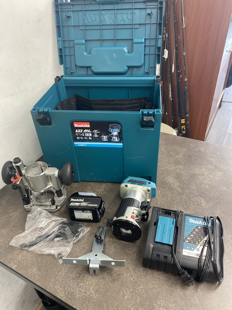Makita XTR01T7 18V LXT Brushless Cordless Compact Router KIT | Lambert ...